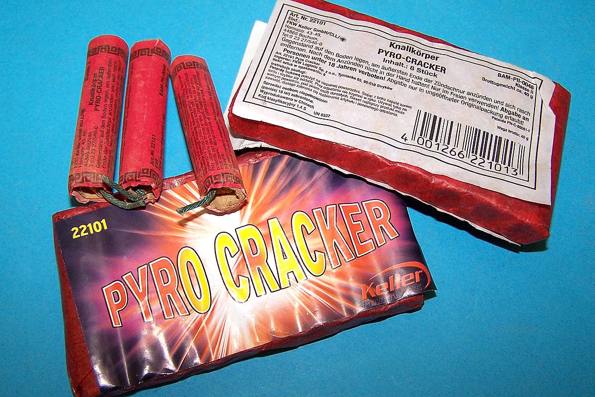 20 x Keller Pyro Cracker Sortiments-Label - Feuerwerksvitrine