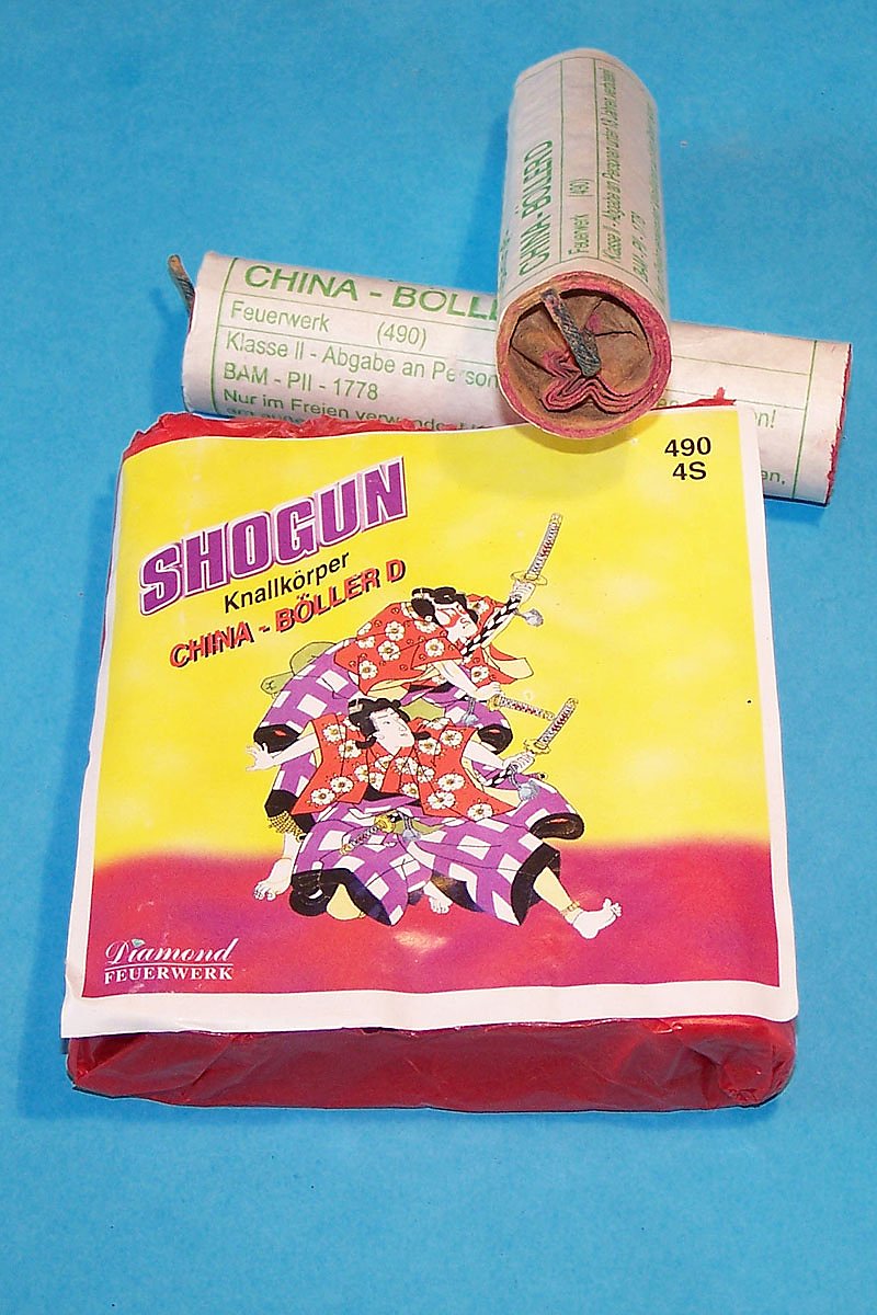 Diamond Shogun China Böller D alt - Feuerwerksvitrine