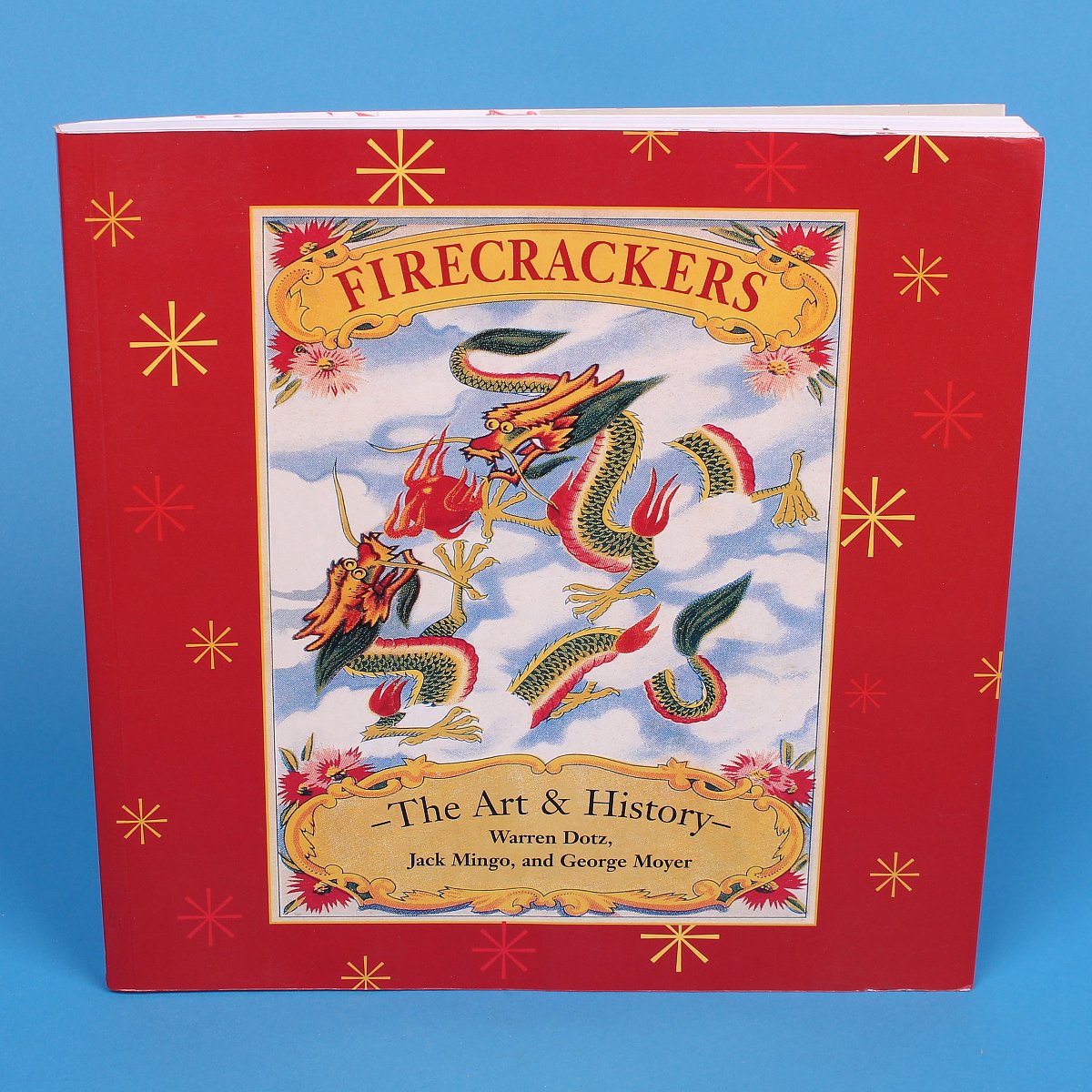 Original Firecrackers Buch - Feuerwerksvitrine